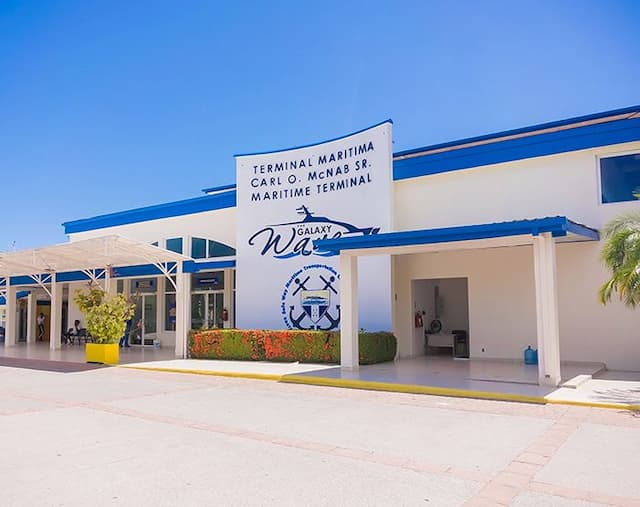 Galaxy Wave | Roatan Ferry